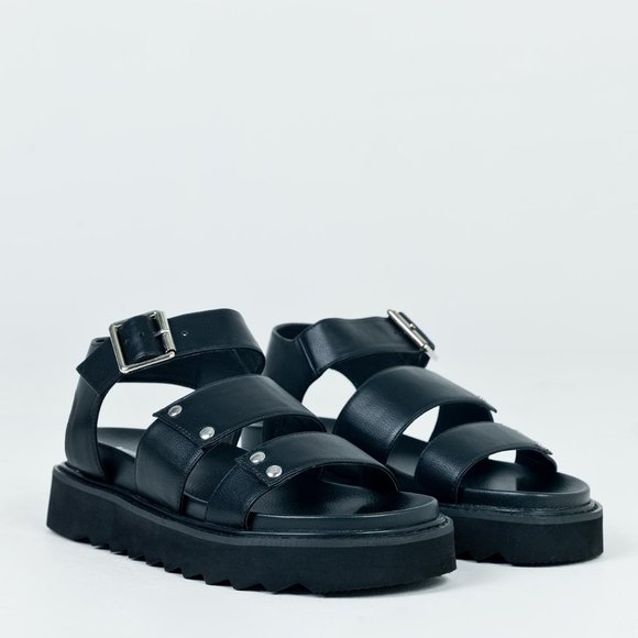 Midnight girls club | Shoes | New Midnight Girls Club Etta Chunky ...